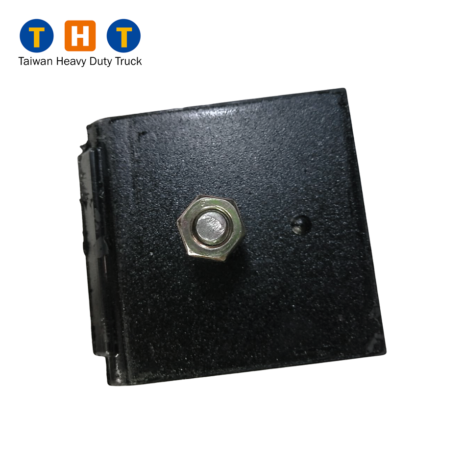 Engine Mounting ML243671 Truck Engine Parts For Mitsubishi Fuso Canter 4P10